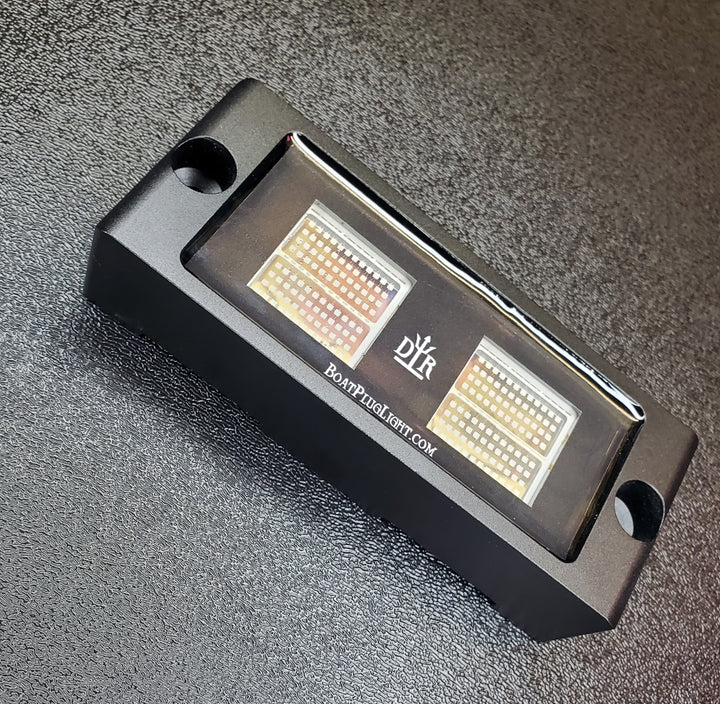 BoatPlugLight.com